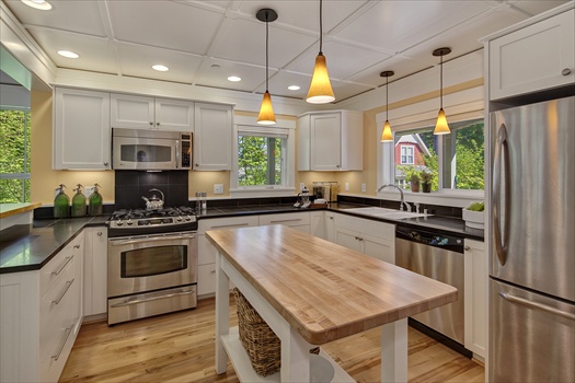 The Cottage Company - Listing Detail